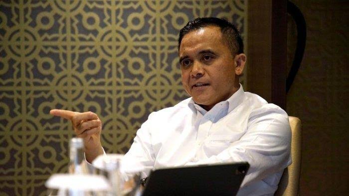 Profil Azwar Anas yang Dilantik Jokowi jadi Menpan RB - D-ONENEWS.COM